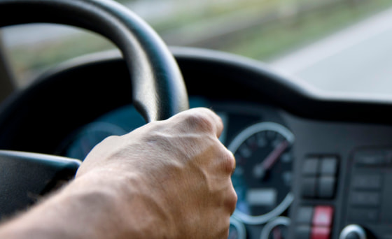 Commercial driver and fleet safety solution | Motive
