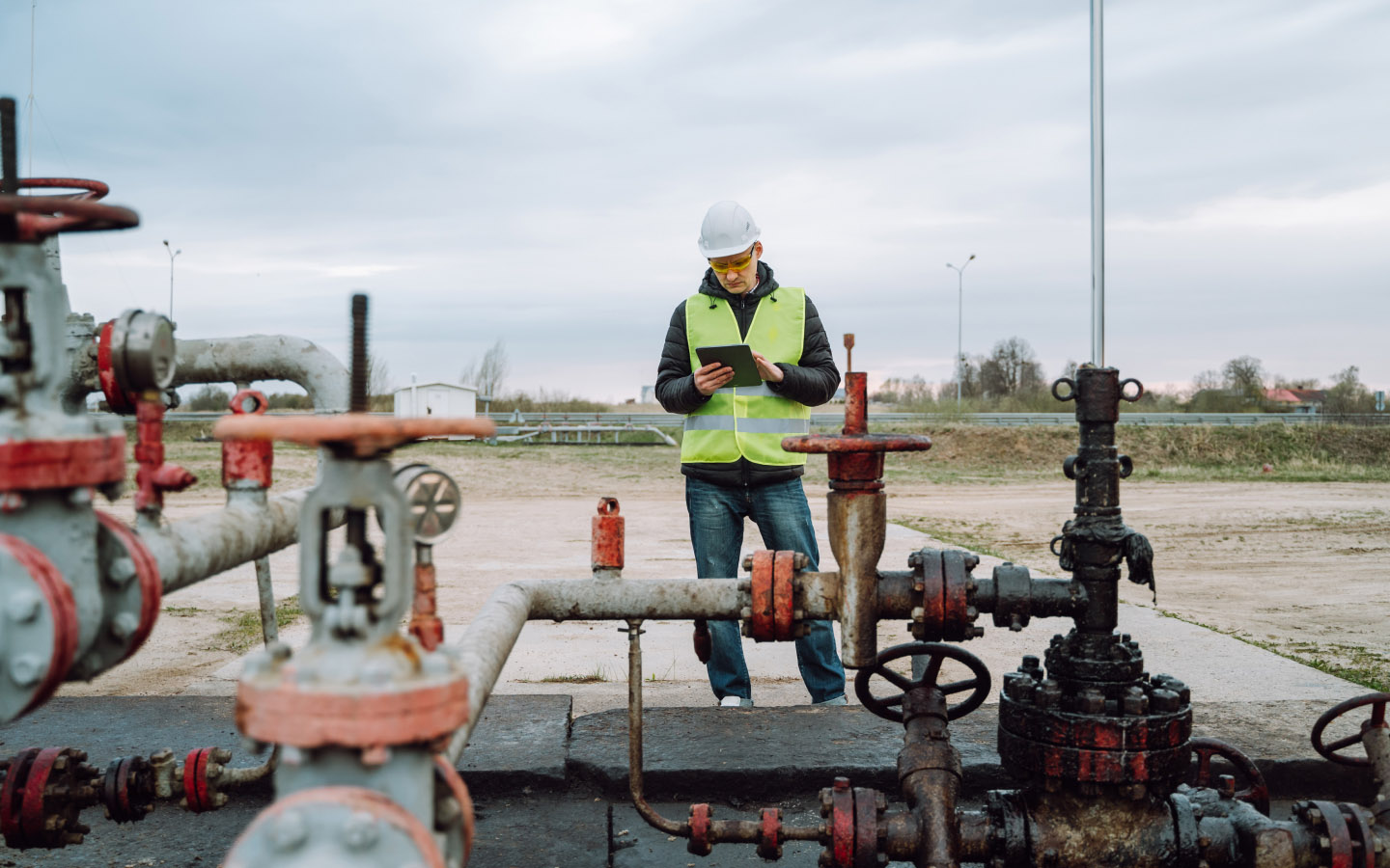 Improve oil and gas fleet safety | Motive